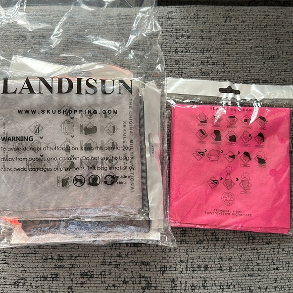 Landisun | Accessories | Multifunctional Seamless Wear | Poshmark